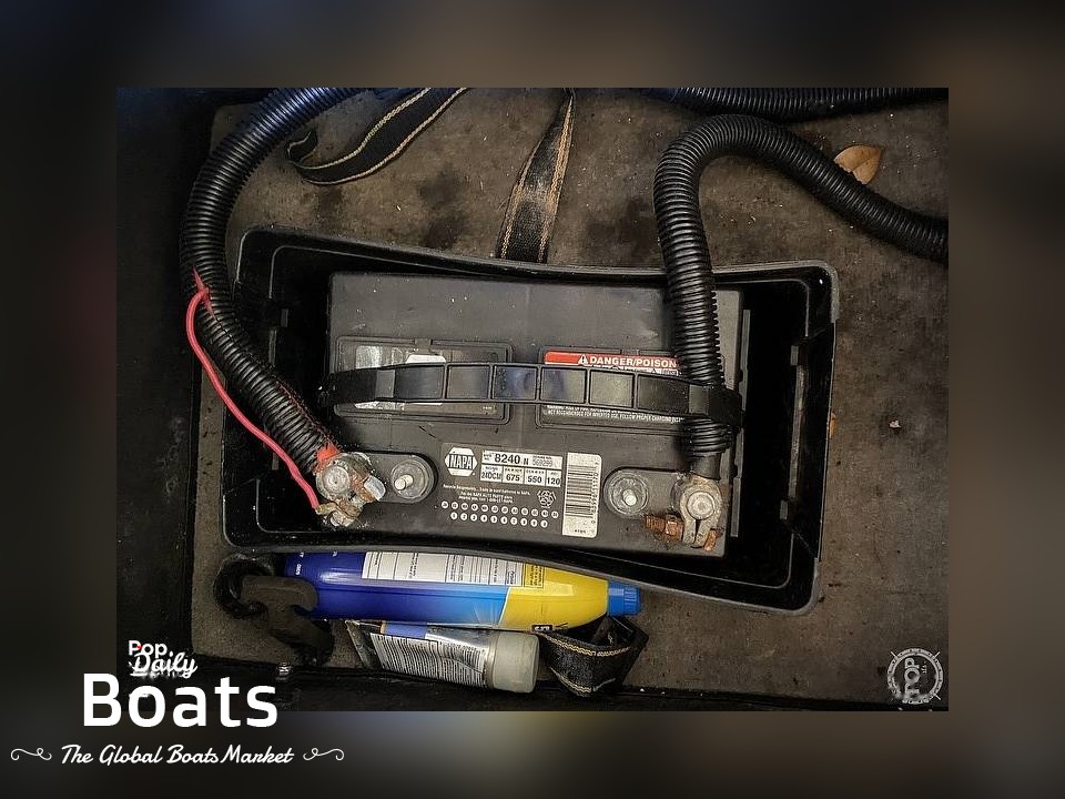 2002 Correct Craft Air Nautique 210 for sale. View price, photos and ...