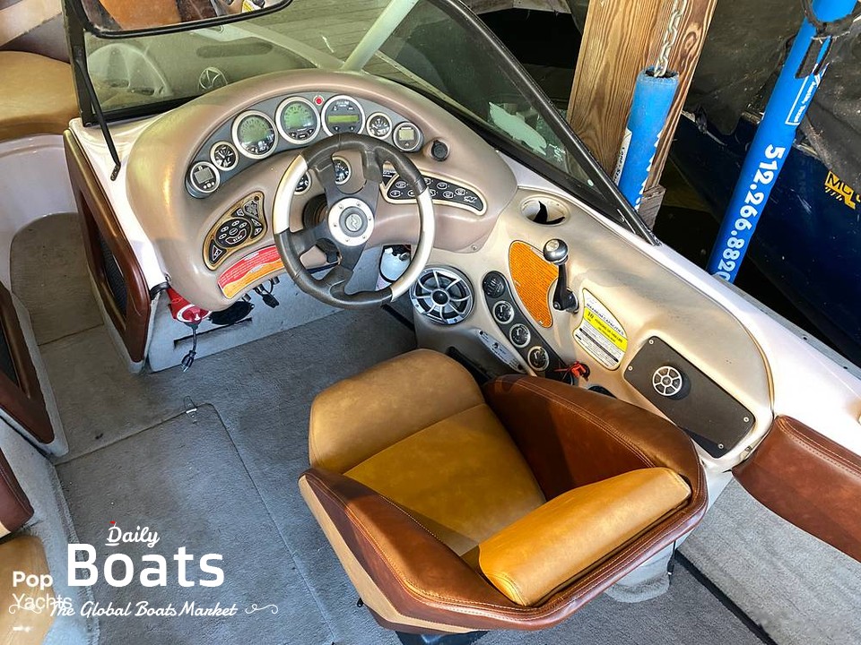 2002 Correct Craft Air Nautique 210 for sale. View price, photos and ...