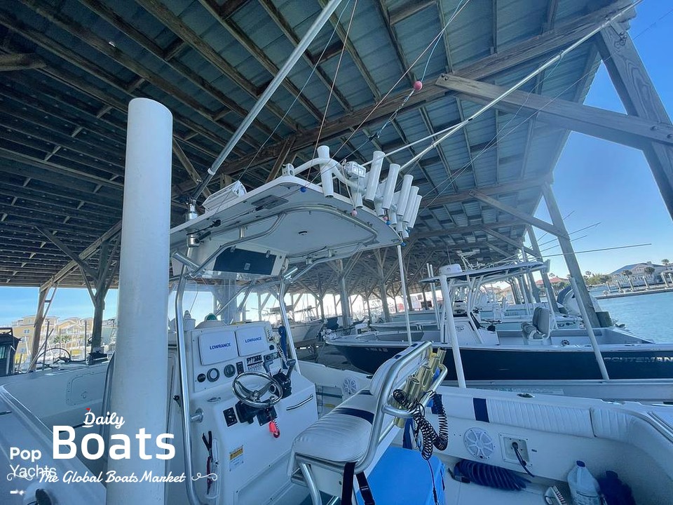 2001 World Cat 266 Sf for sale. View price, photos and Buy 2001 World ...