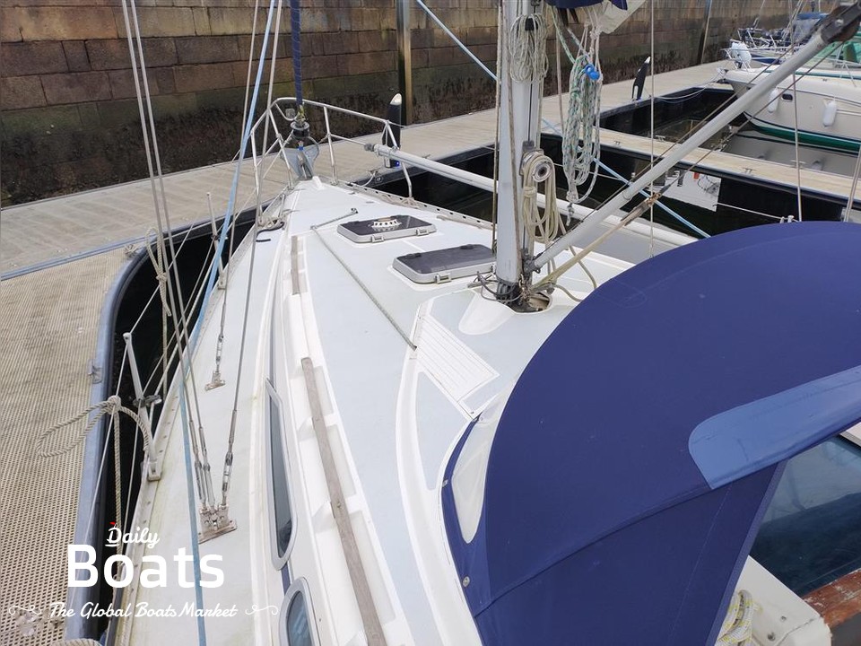 1991 Moody 35 for sale. View price, photos and Buy 1991 Moody 35 #428438