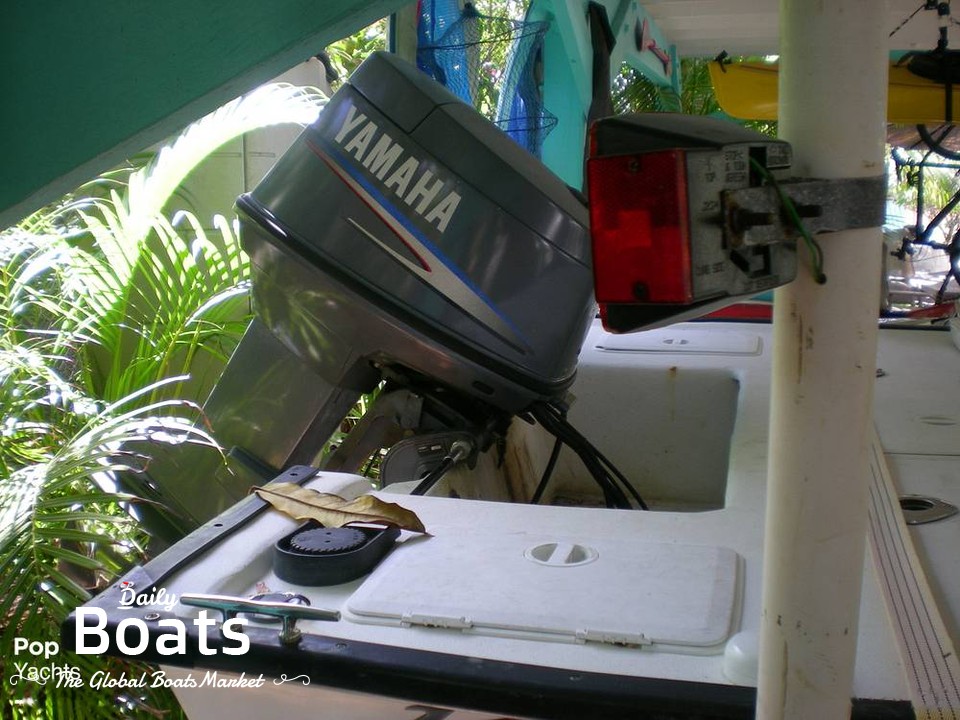 2005 Key Largo 150 à vendre. Voir le prix, les photos et Acheter 2005 ...