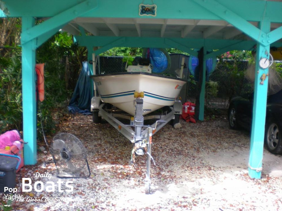 2005 Key Largo 150 à vendre. Voir le prix, les photos et Acheter 2005 ...