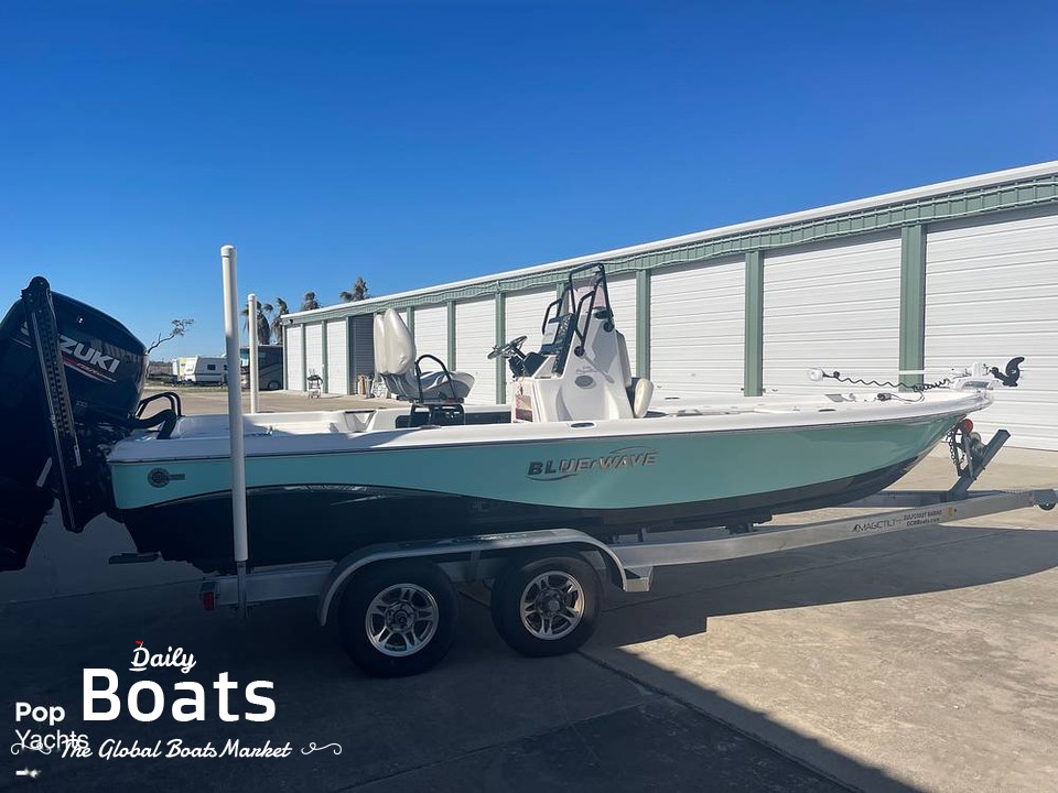2018 Blue Wave 2300 Pure Bay for sale. View price, photos and Buy 2018 ...