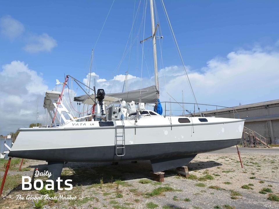 1987 Fountaine Pajot Louisiane 37 for sale. View price, photos and Buy ...