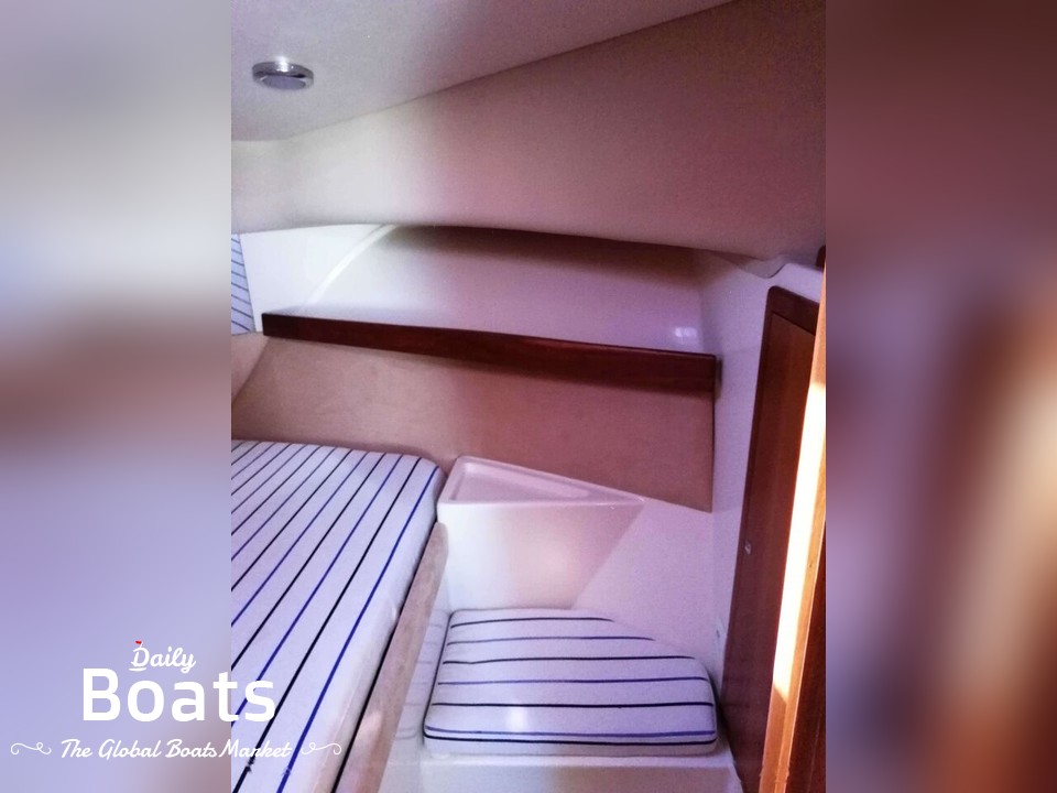 2011 Rodman 870 Adv for sale. View price, photos and Buy 2011 Rodman ...