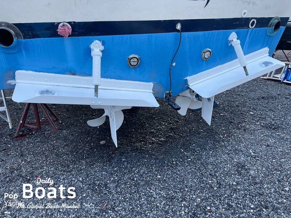 1986 Topaz Marine 29 for sale. View price, photos and Buy 1986 Topaz ...