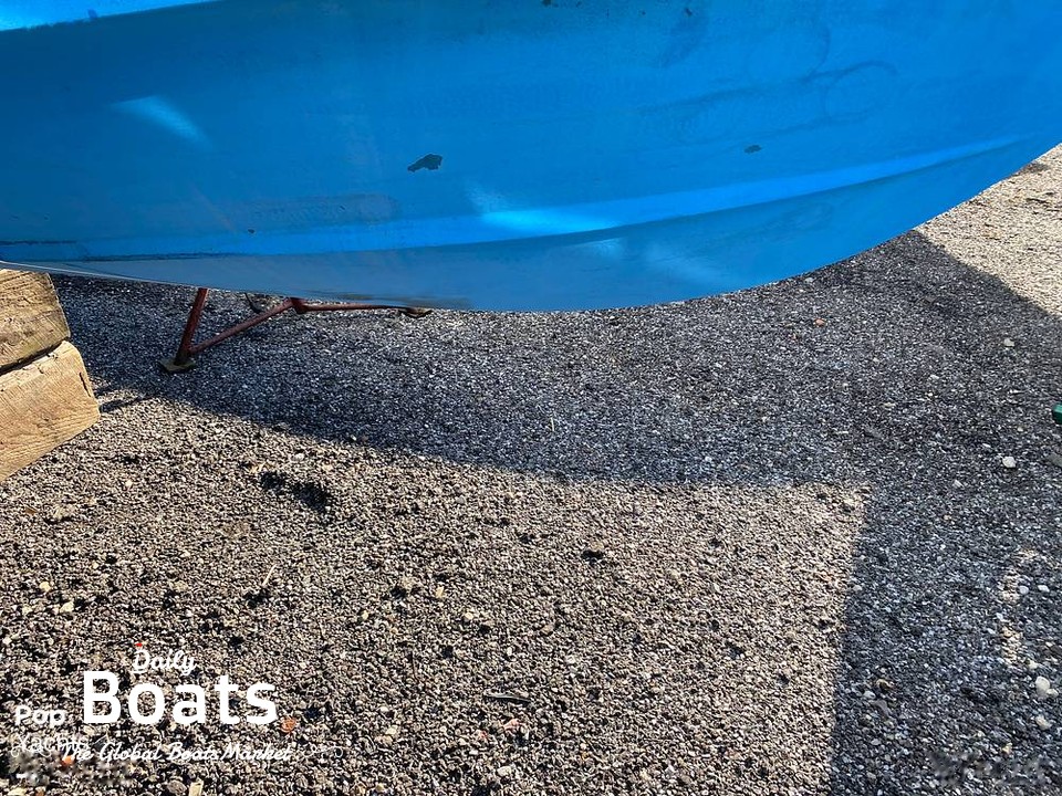 1986 Topaz Marine 29 for sale. View price, photos and Buy 1986 Topaz ...