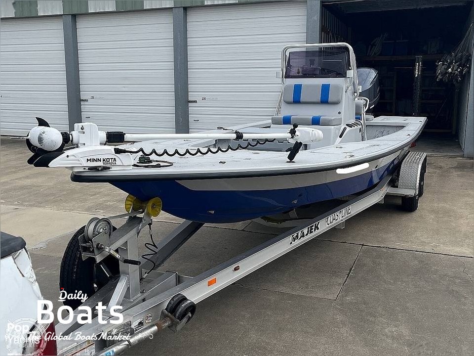 2021 Majek 25 Xtreme for sale. View price, photos and Buy 2021 Majek 25 ...