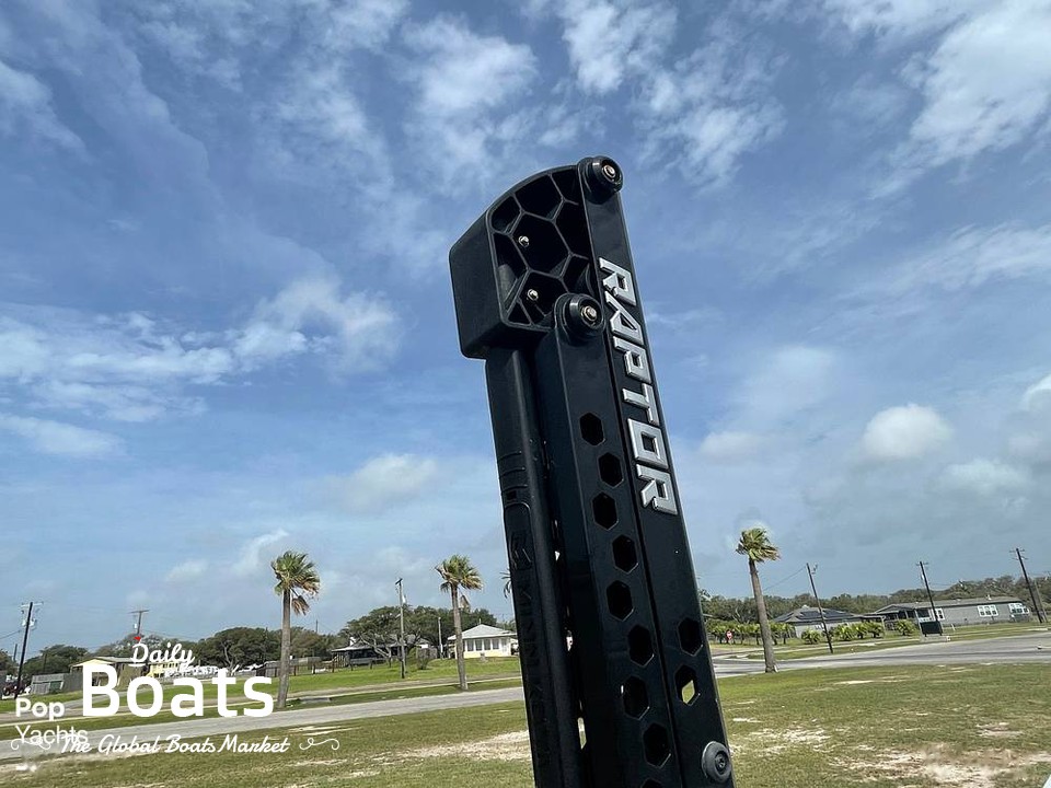 2021 Majek 25 Xtreme for sale. View price, photos and Buy 2021 Majek 25 ...