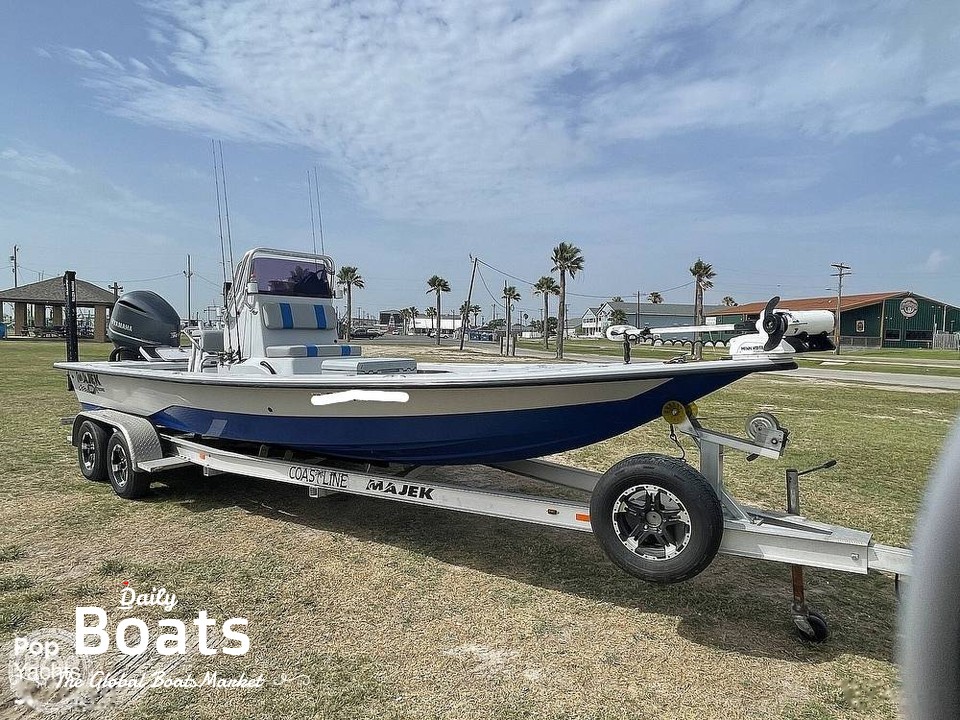 2021 Majek 25 Xtreme for sale. View price, photos and Buy 2021 Majek 25 ...