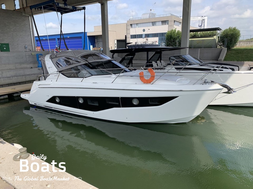 2021 Cranchi Z35 for sale. View price, photos and Buy 2021 Cranchi Z35 #429248
