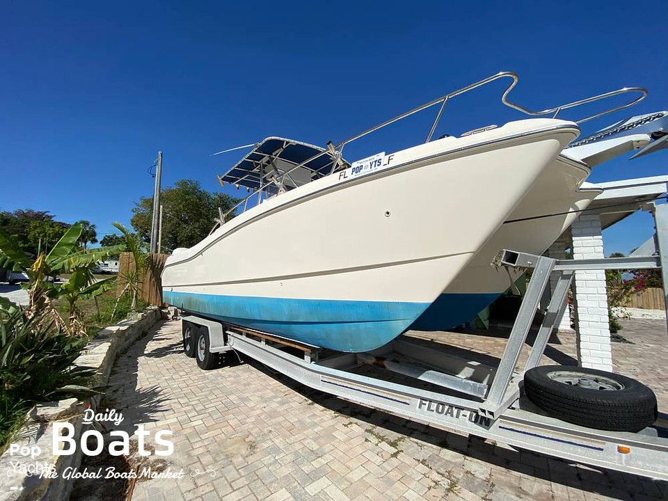 1999 World Cat 266 Sf for sale. View price, photos and Buy 1999 World ...