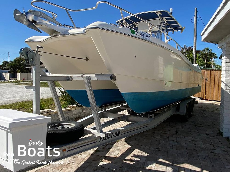 1999 World Cat 266 Sf for sale. View price, photos and Buy 1999 World ...