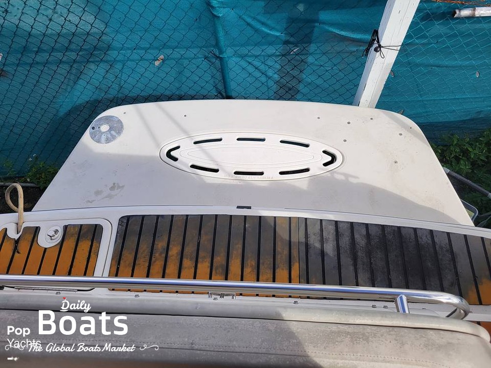 1998 Regal Commodore 242 for sale. View price, photos and Buy 1998 ...