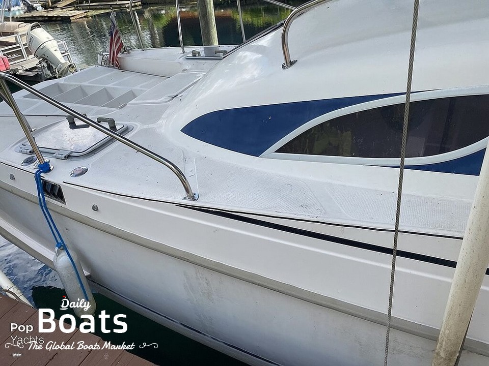 2002 Bond Yachts Mc 30 for sale. View price, photos and Buy 2002 Bond ...