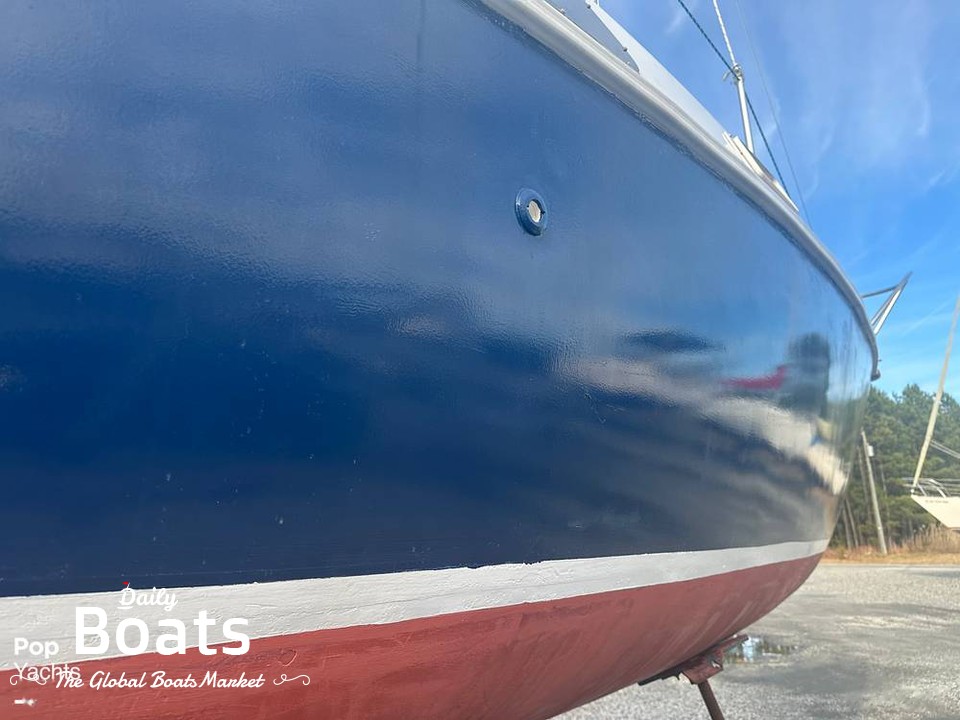 1972 CAL 27 Pop Top for sale. View price, photos and Buy 1972 CAL 27 ...