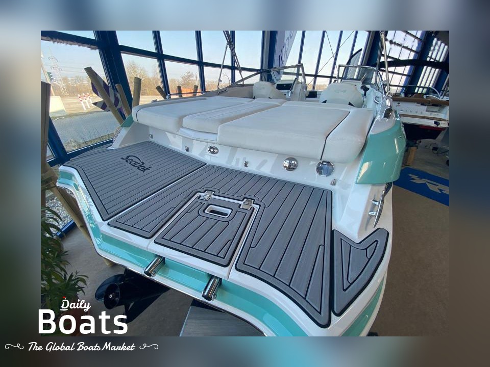 2023 Viper Powerboats (DE) 225 Toxxic for sale. View price, photos and ...