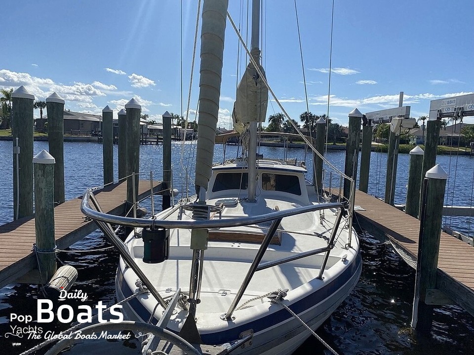 1987 Gulf Coast Sailboats 32 Pilothouse for sale. View price, photos ...