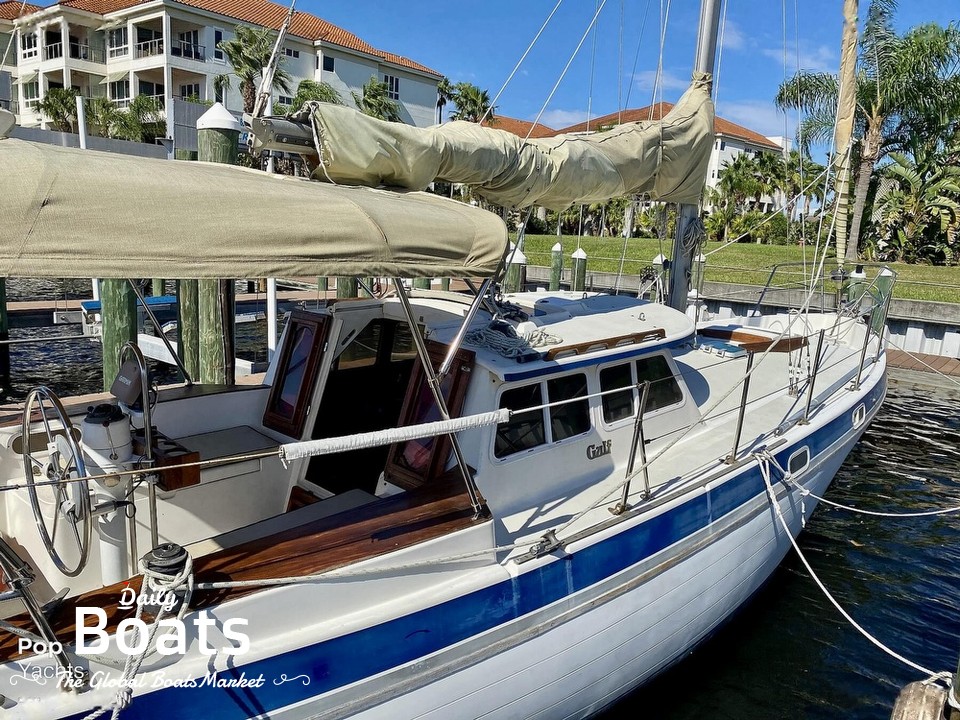 1987 Gulf Coast Sailboats 32 Pilothouse for sale. View price, photos ...
