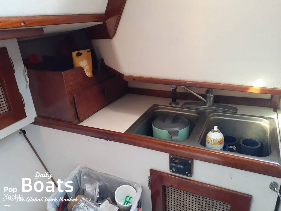 1982 Nightwind 35 Pathfinder for sale. View price, photos and Buy 1982 ...