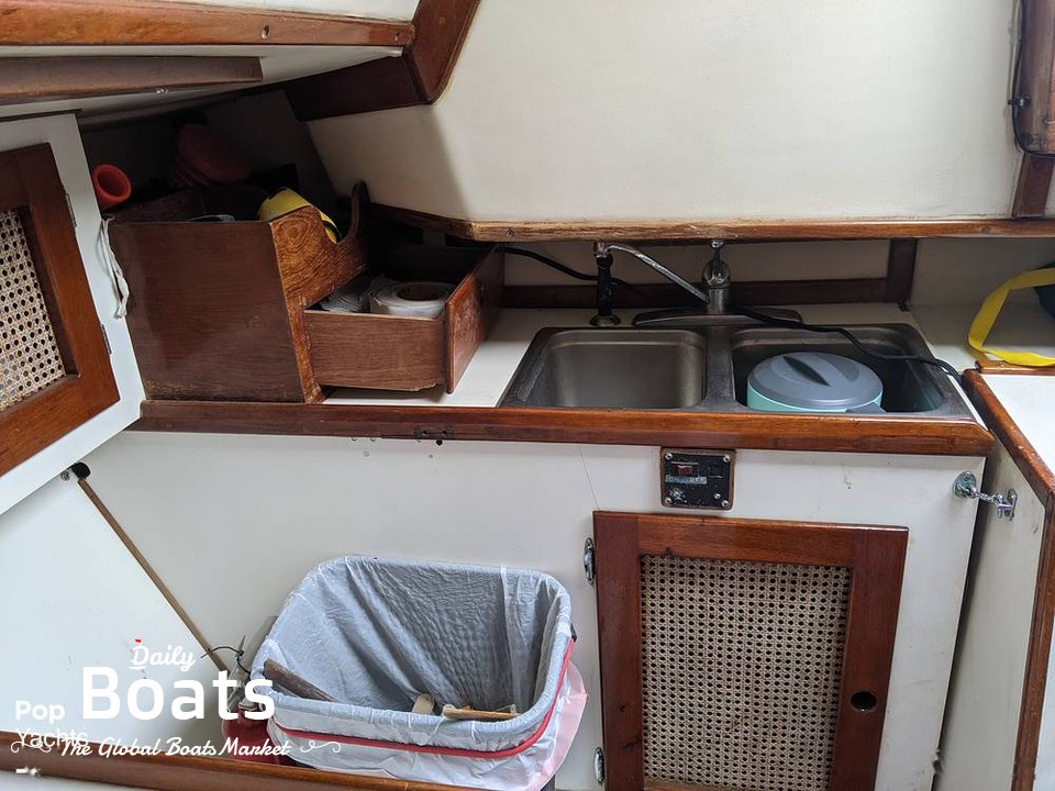 1982 Nightwind 35 Pathfinder for sale. View price, photos and Buy 1982 ...