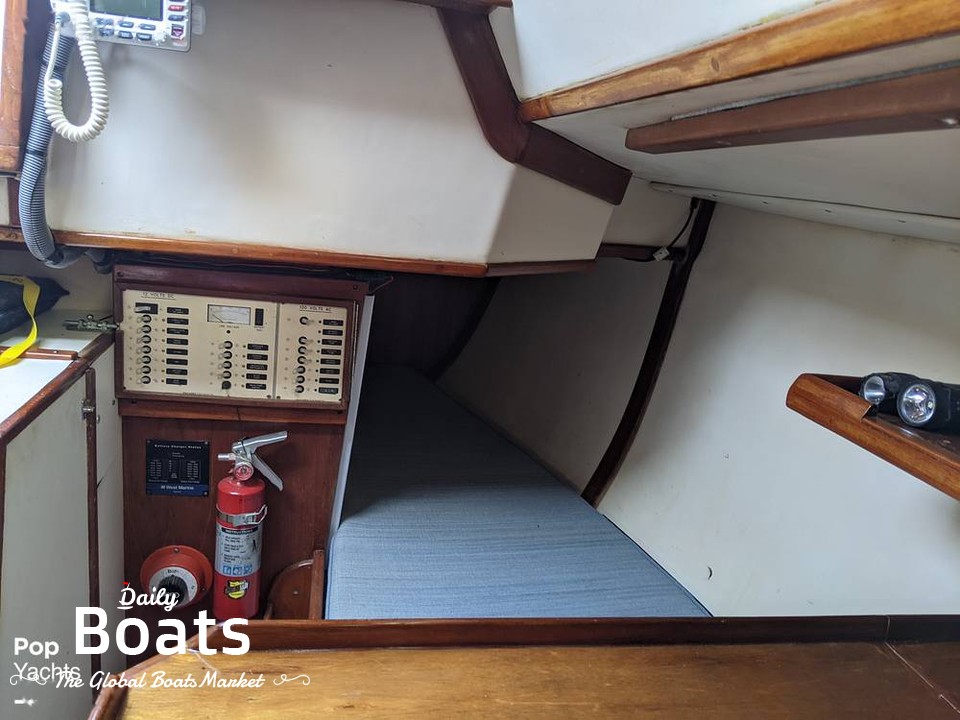 1982 Nightwind 35 Pathfinder for sale. View price, photos and Buy 1982 ...