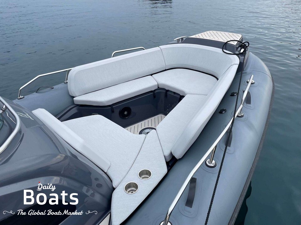 2021 Zodiac Medline 9 for sale. View price, photos and Buy 2021 Zodiac ...