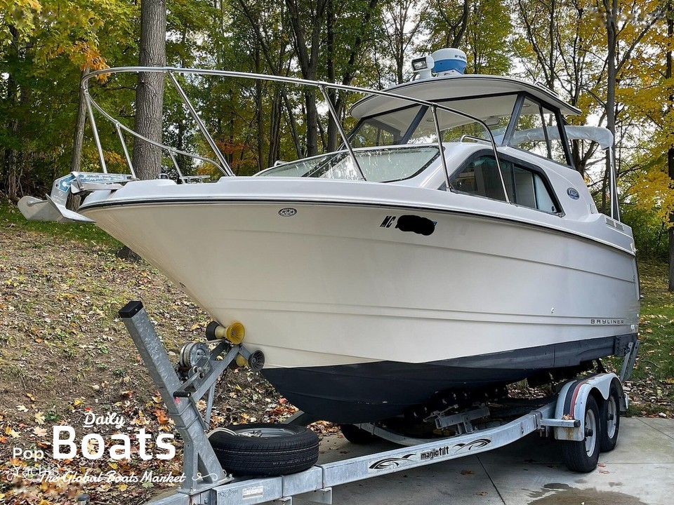 2004 Bayliner 242 Classic for sale. View price, photos and Buy 2004 ...