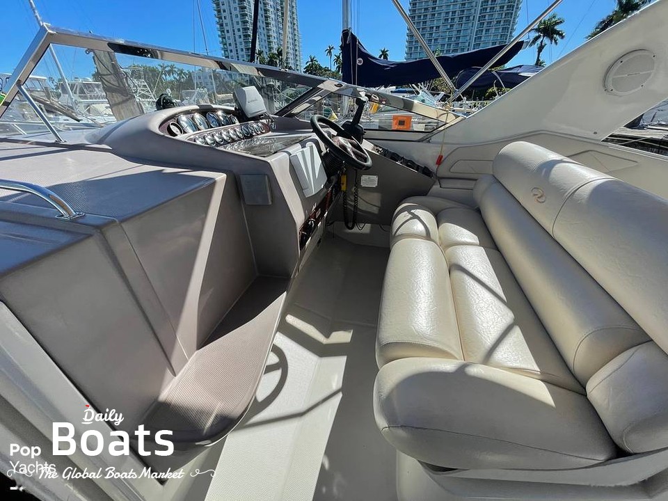 2002 Regal Commodore 3260 for sale. View price, photos and Buy 2002 ...