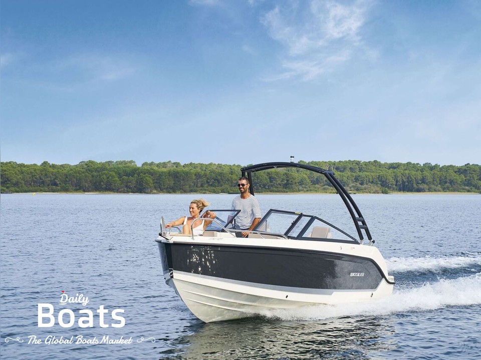 Quicksilver Activ 605 Bowrider for sale. View price, photos and Buy ...