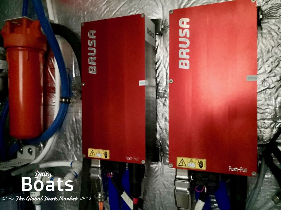 2021 Silent Yachts 55 100% Solar Front Exit for sale. View price ...