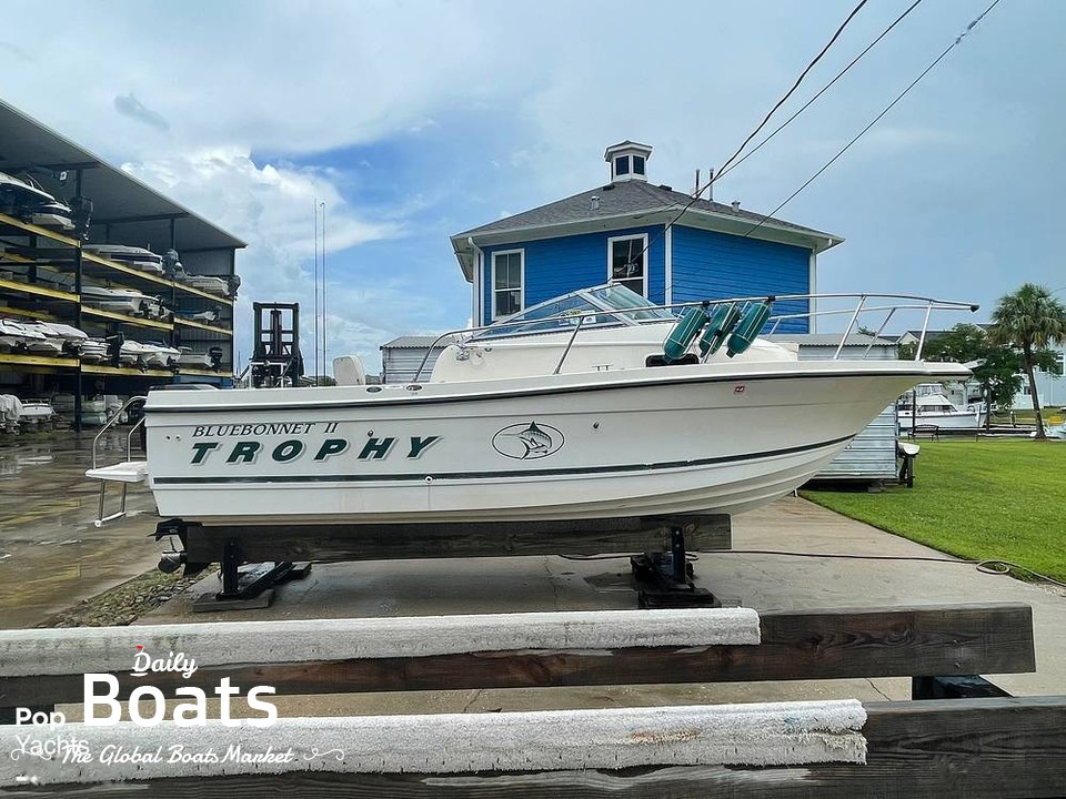 2000 Trophy Boats 2052 for sale. View price, photos and Buy 2000 Trophy ...