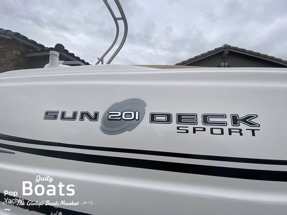 2015 Hurricane Boats 201 Sun Deck Sport for sale. View price, photos ...