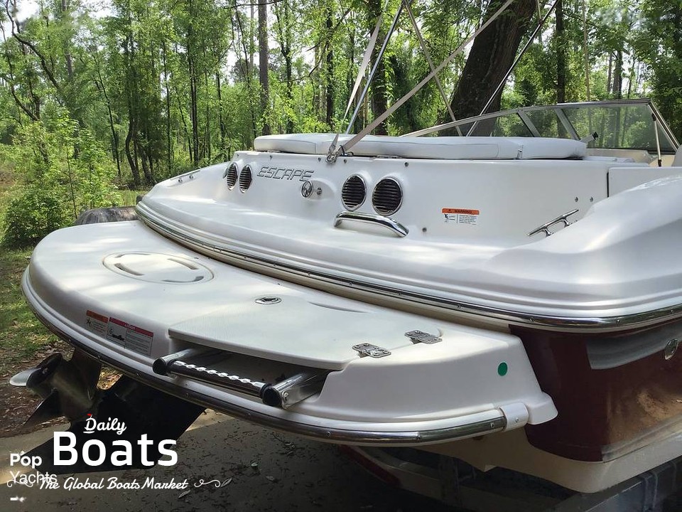 2009 Larson 204 Escape for sale. View price, photos and Buy 2009 Larson ...