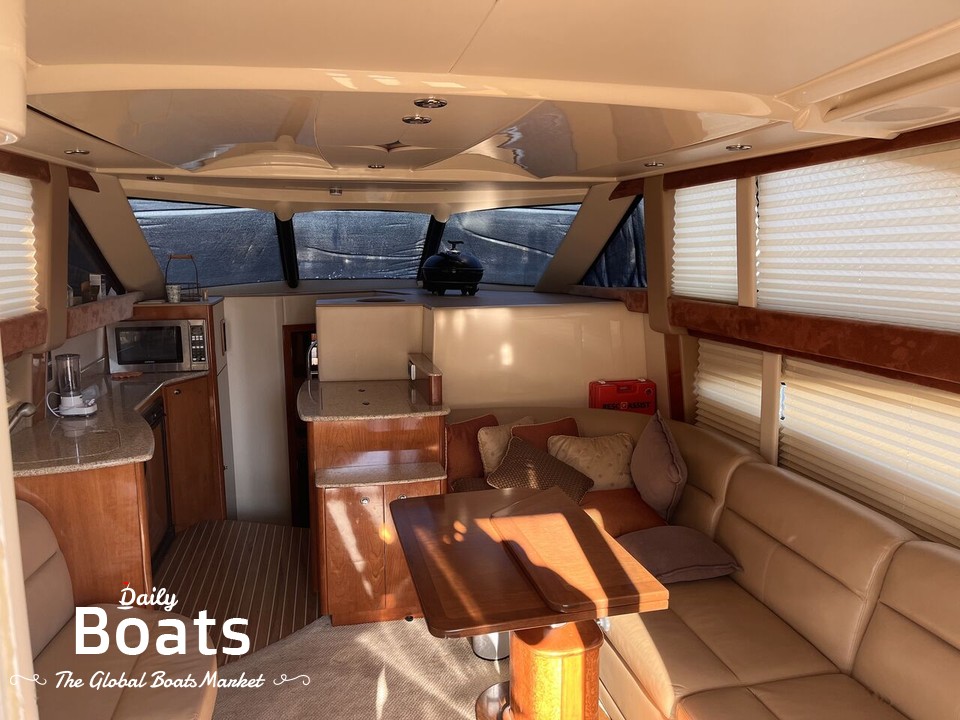 2006 Meridian 341 Flybridge for sale. View price, photos and Buy 2006 ...