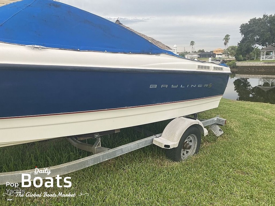 2005 Bayliner 215 for sale. View price, photos and Buy 2005 Bayliner ...