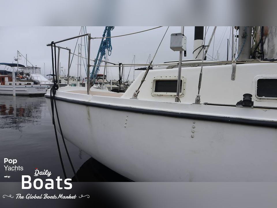 1974 Gulfstar Yachts 41 for sale. View price, photos and Buy 1974 ...