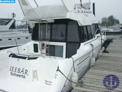 1992 Bayliner 3688 for sale. View price, photos and Buy 1992 Bayliner ...