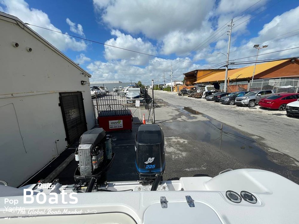 2001 Pro-Line 27 Express for sale. View price, photos and Buy 2001 Pro ...