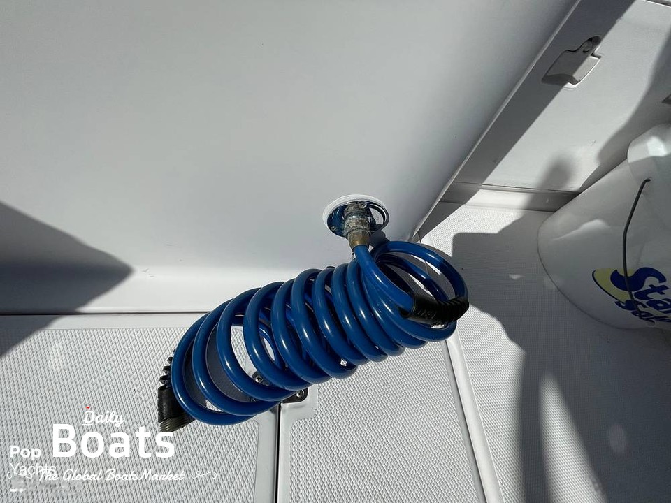 2001 Pro-Line 27 Express for sale. View price, photos and Buy 2001 Pro ...