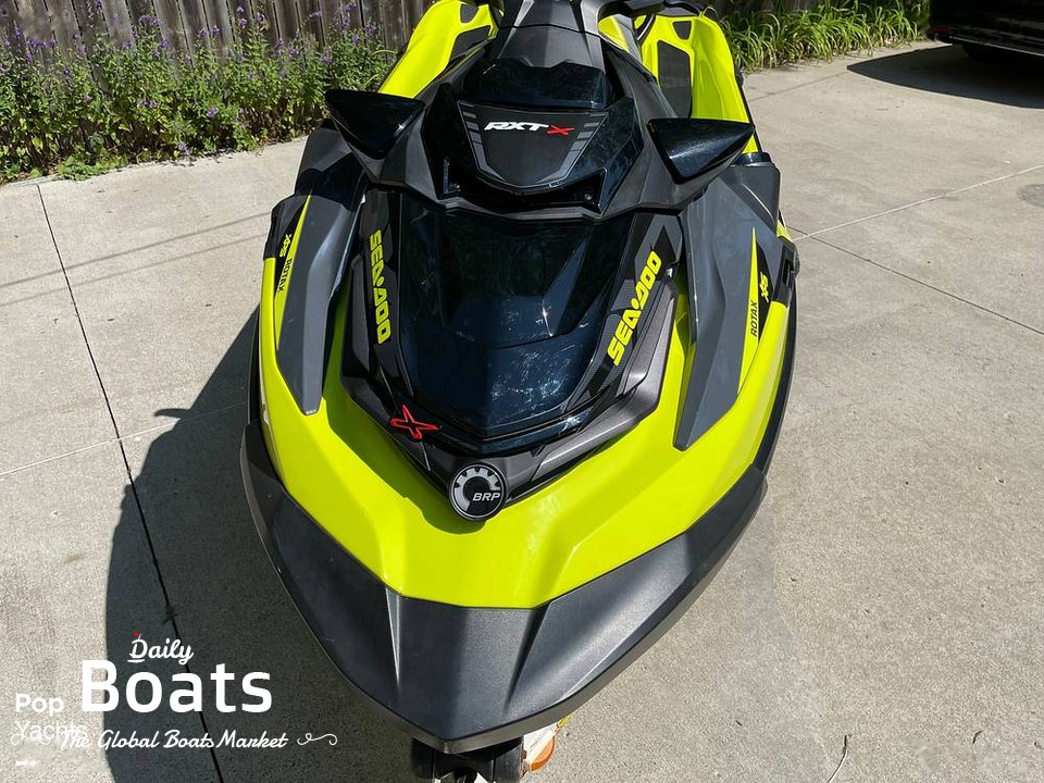 2019 Sea-Doo Rxt-X 300 for sale. View price, photos and Buy 2019 Sea ...