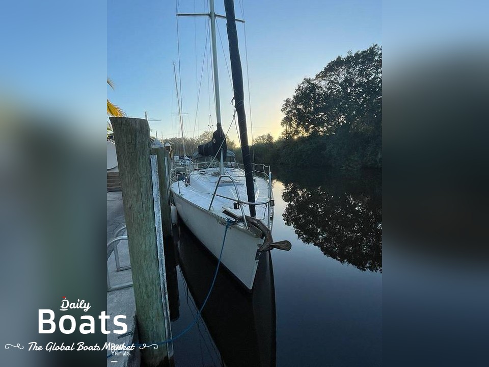 1988 Marlow-Hunter Legend 35 for sale. View price, photos and Buy 1988 ...