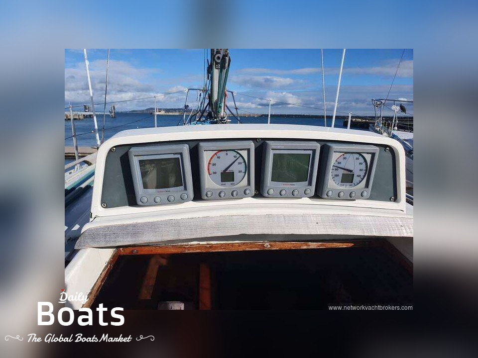1988 Sigma Yachts 33 for sale. View price, photos and Buy 1988 Sigma ...