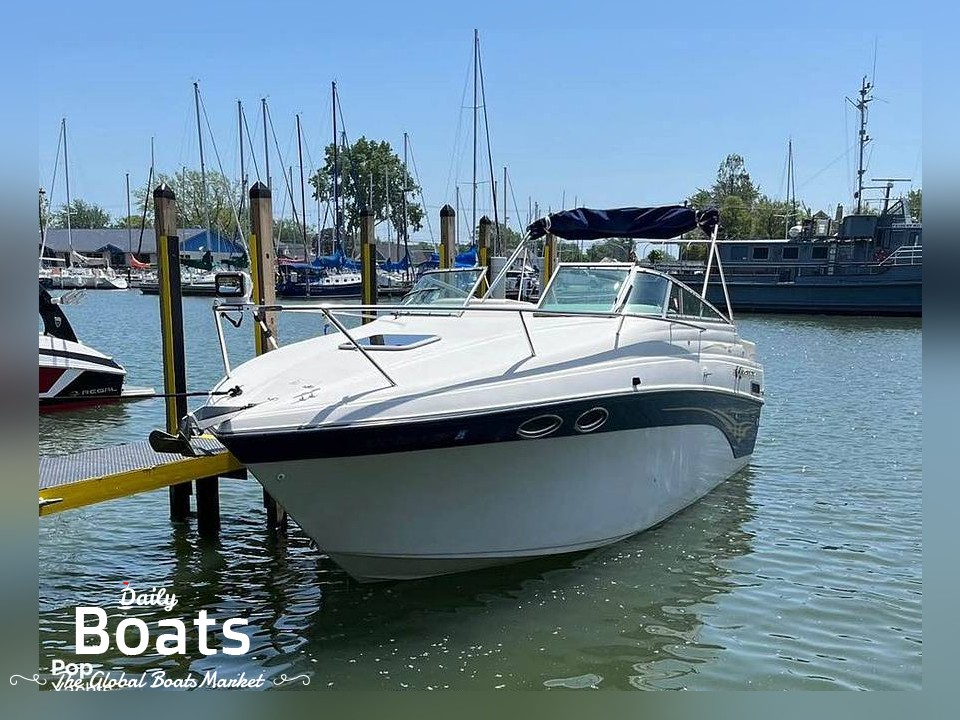2001 Crownline 262 Cruiser for sale. View price, photos and Buy 2001 ...