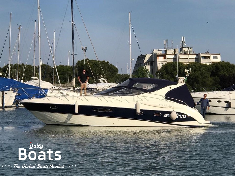 2008 Azimut Atlantis 42 Xl for sale. View price, photos and Buy 2008 ...