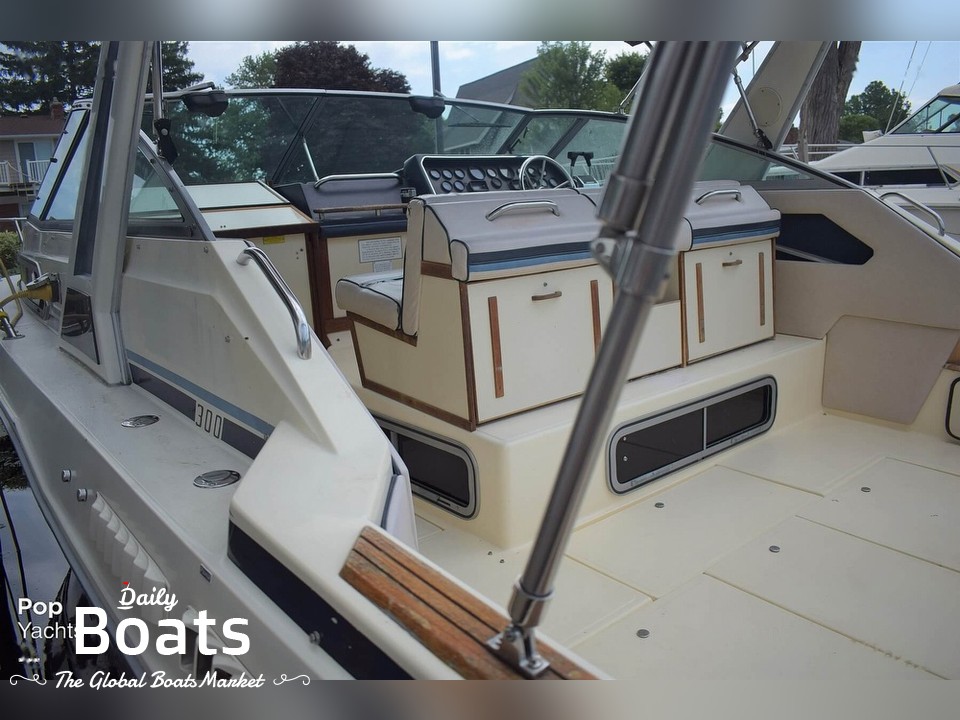 1986 Sea Ray 300 Sundancer for sale. View price, photos and Buy 1986 ...