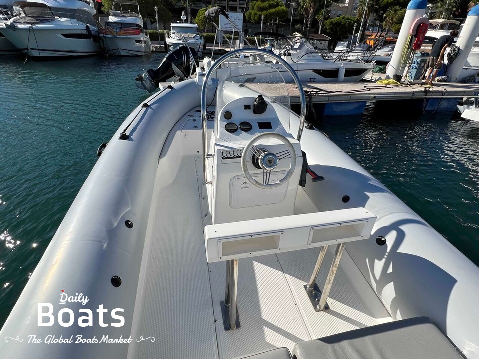 2011 Silver Marine Phoenix 570 for sale. View price, photos and Buy ...