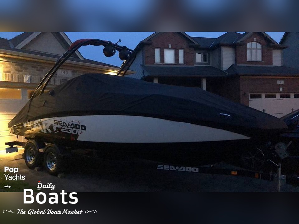 2011 Sea-Doo 230 Wake for sale. View price, photos and Buy 2011 Sea-Doo ...