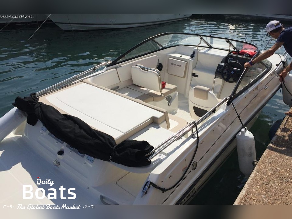 2023 Bayliner Vr5 Cuddy - Neu for sale. View price, photos and Buy 2023 ...