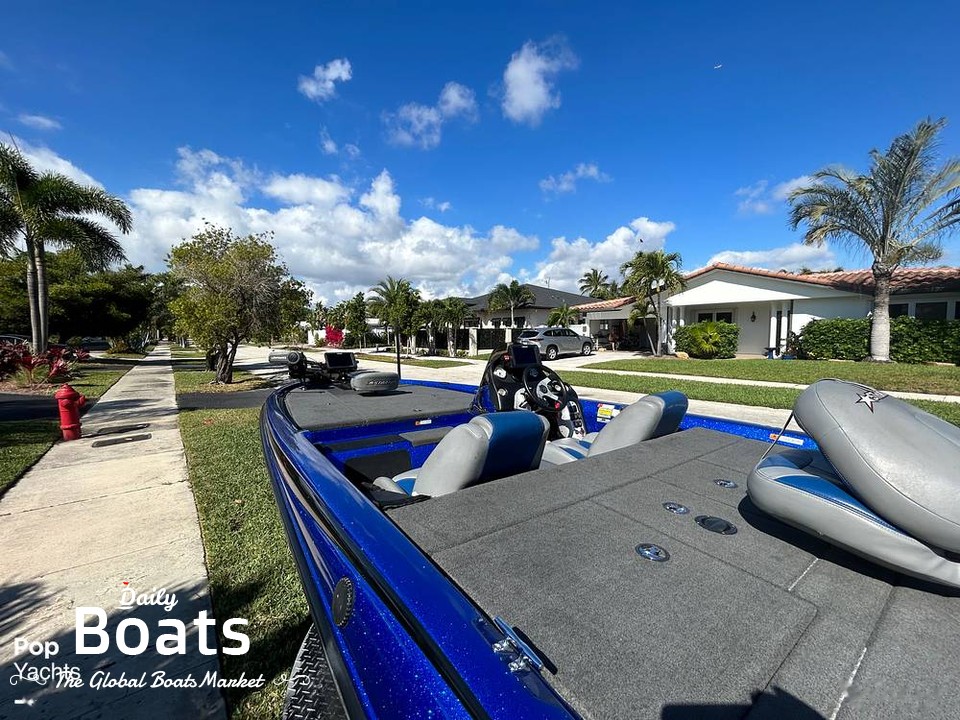 2005 Stratos 294 Pro Xl for sale. View price, photos and Buy 2005 ...